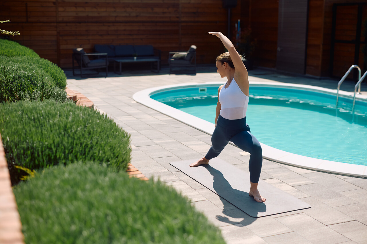 Pool Deck Workouts: Fitness Tips for Exercise Spaces